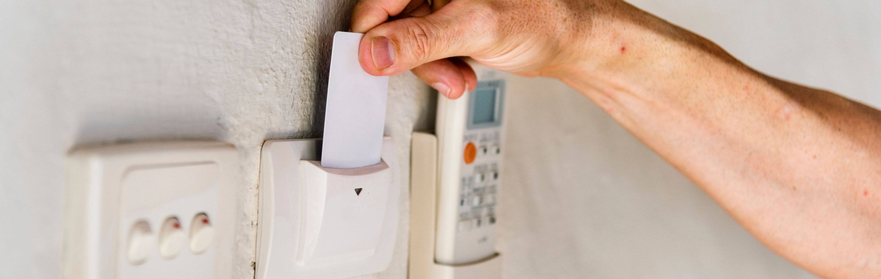 Perimeter Protection Solutions| Johnson Controls